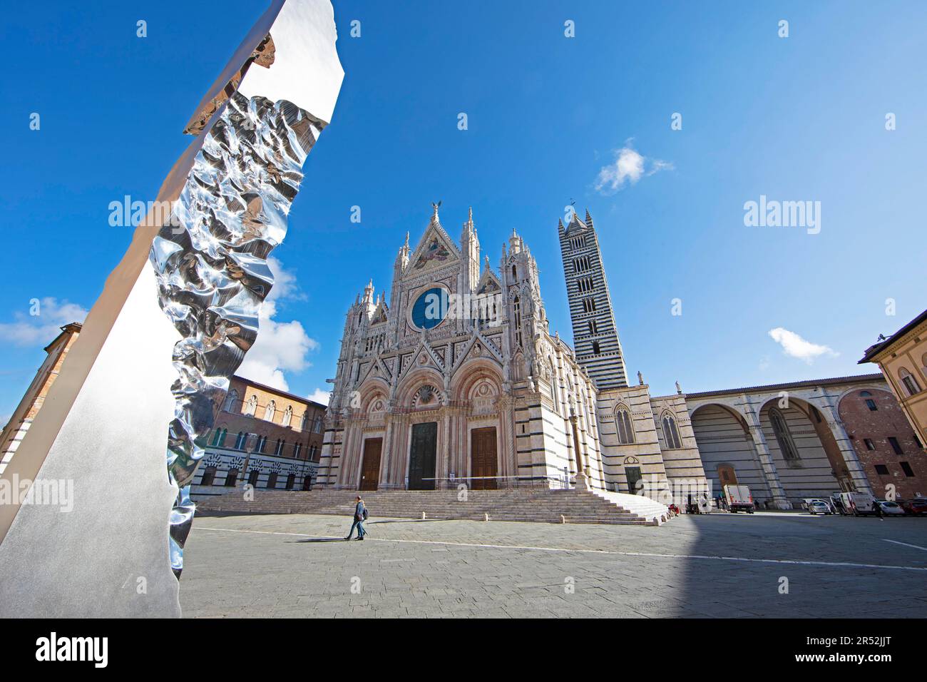 Cattedrale metropolitana di santa maria assunta siena hi-res stock ...