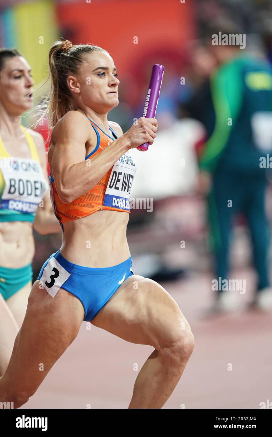 Lisanne DE WITTE running the 4x400m relay at the 2019 World Athletics Championships in Doha ...