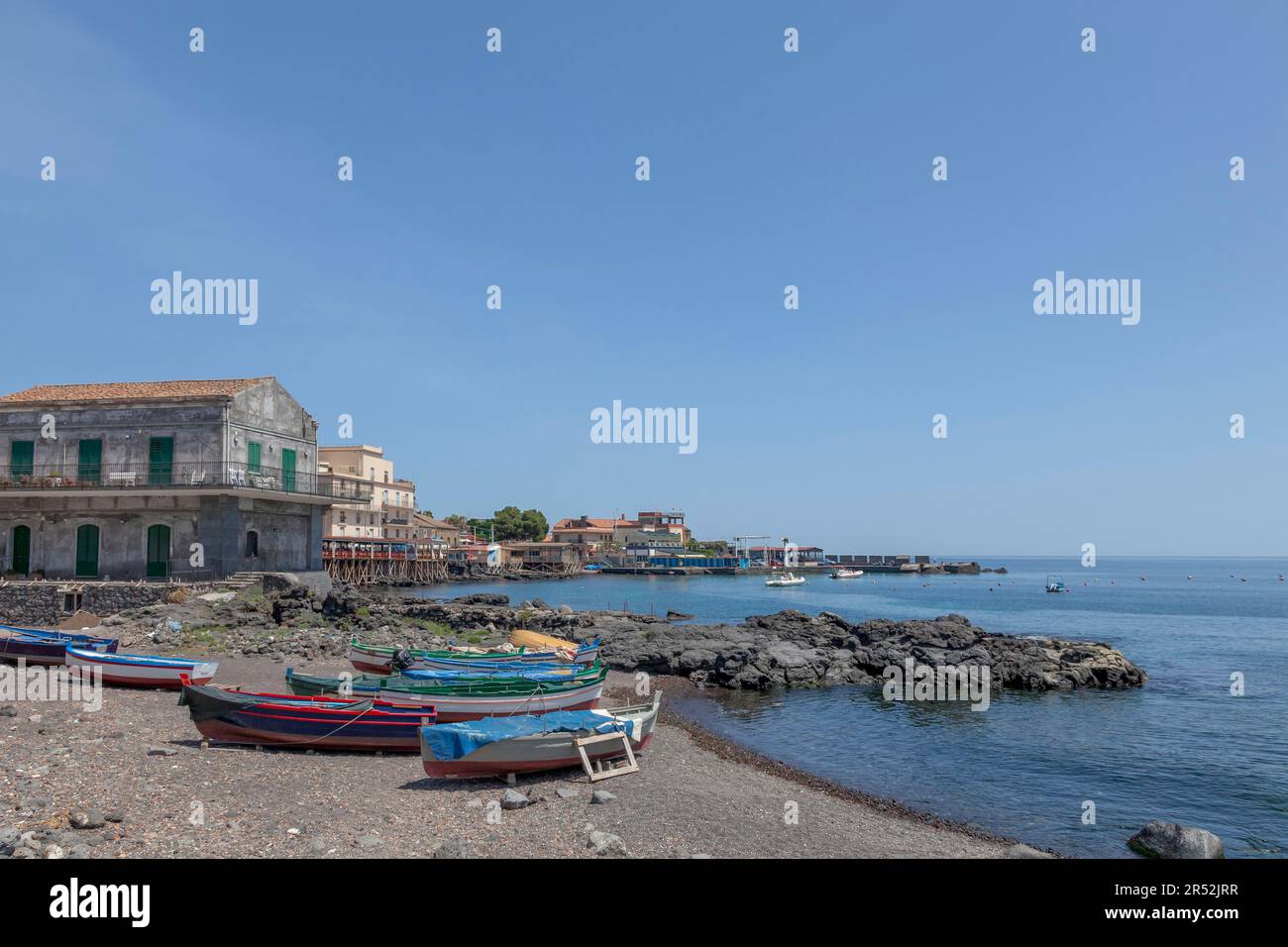 Sicilian fishing village hi-res stock photography and images - Alamy