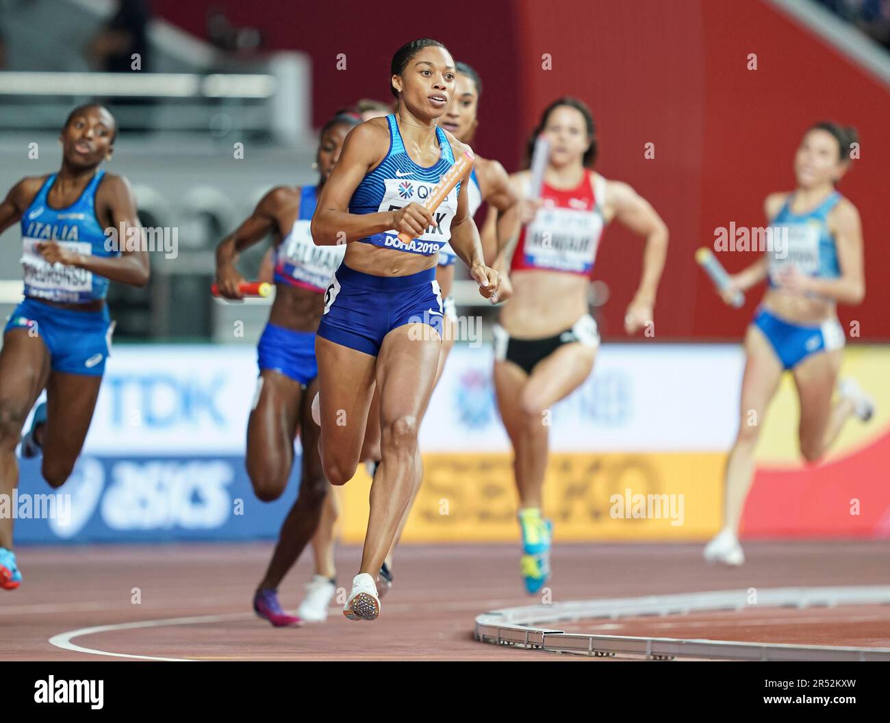 Allyson FELIX running the 4x400m relay at the 2019 World Athletics ...