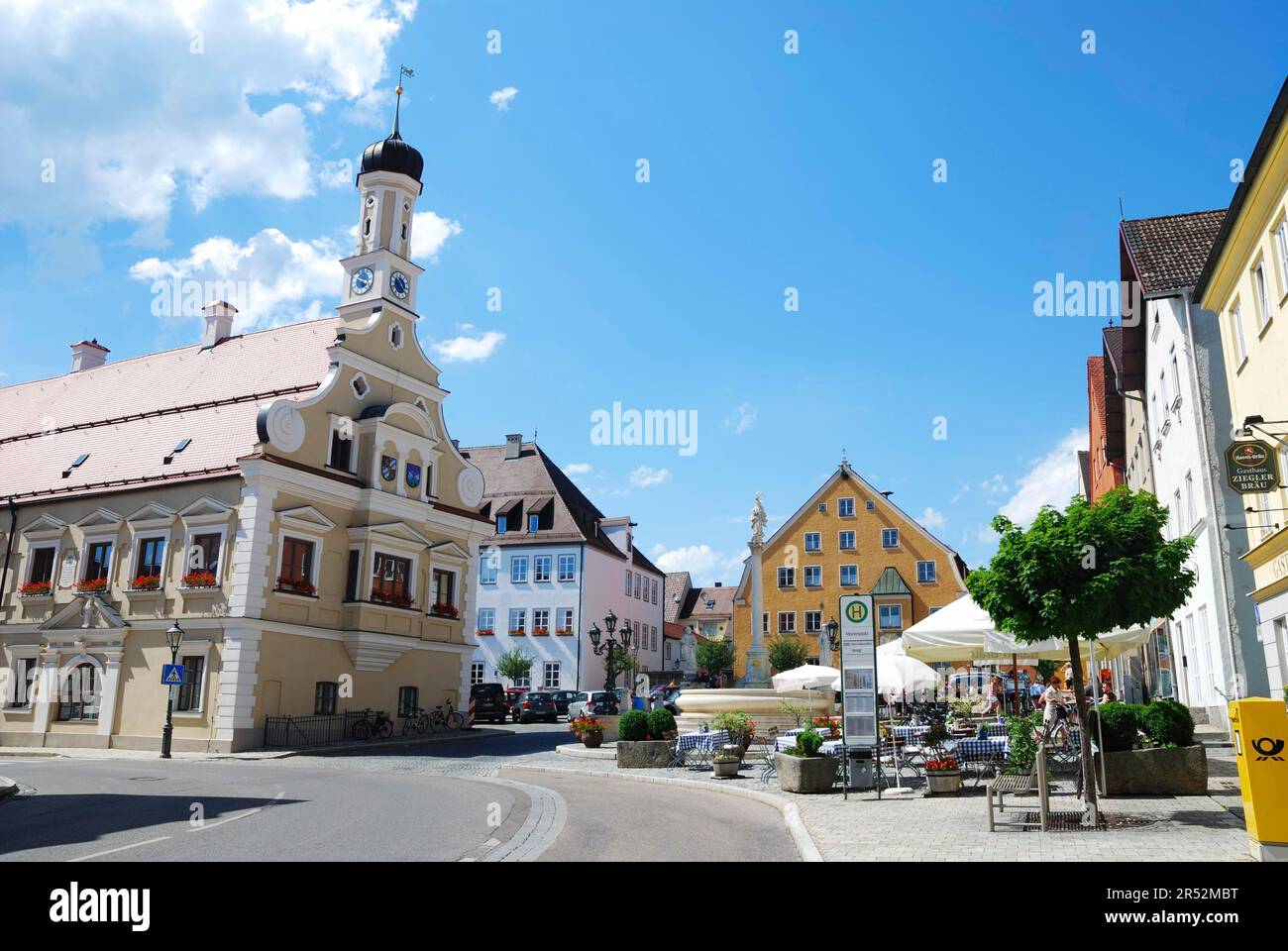 Renaissance cafe hi-res stock photography and images - Alamy