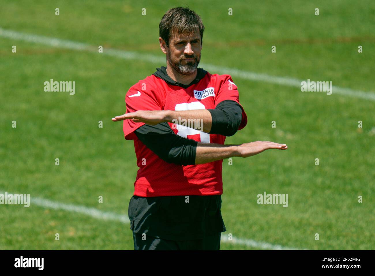 New York Jets quarterback Aaron Rodgers (8) gestures while watching ...