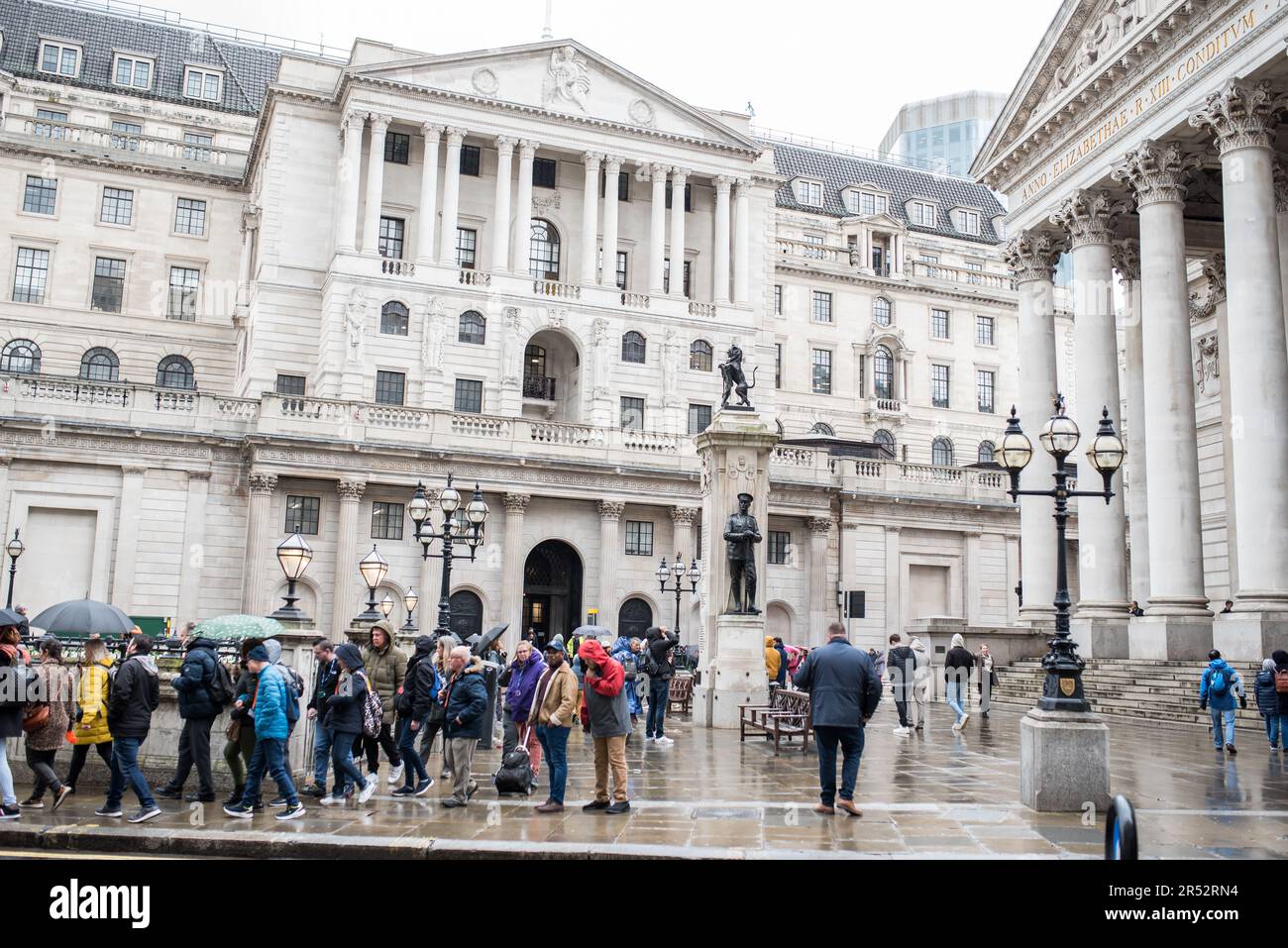 London, United Kingdom - 04 06 2023: London Troops War Memorial square ...