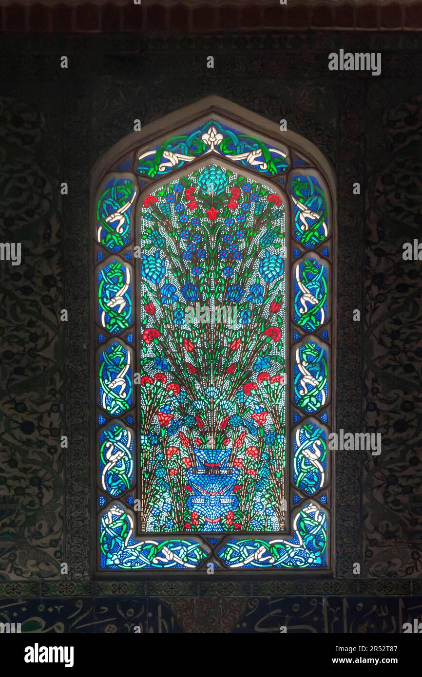 Windows, Crown Prince Apartments, Topkapi Palace, Harem, Istanbul ...