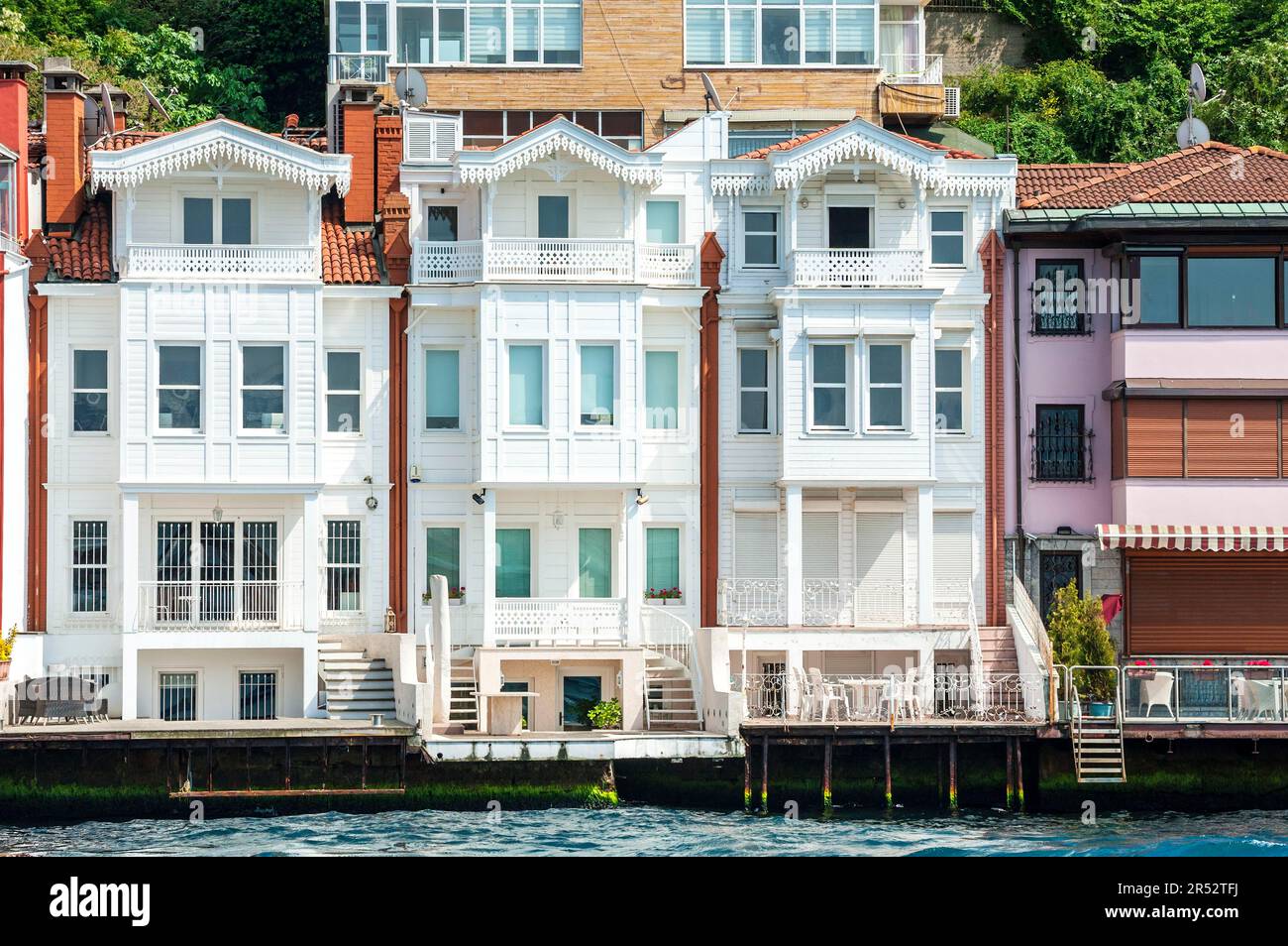 Villas on the Bosphorus, Istanbul, Turkey Stock Photo - Alamy