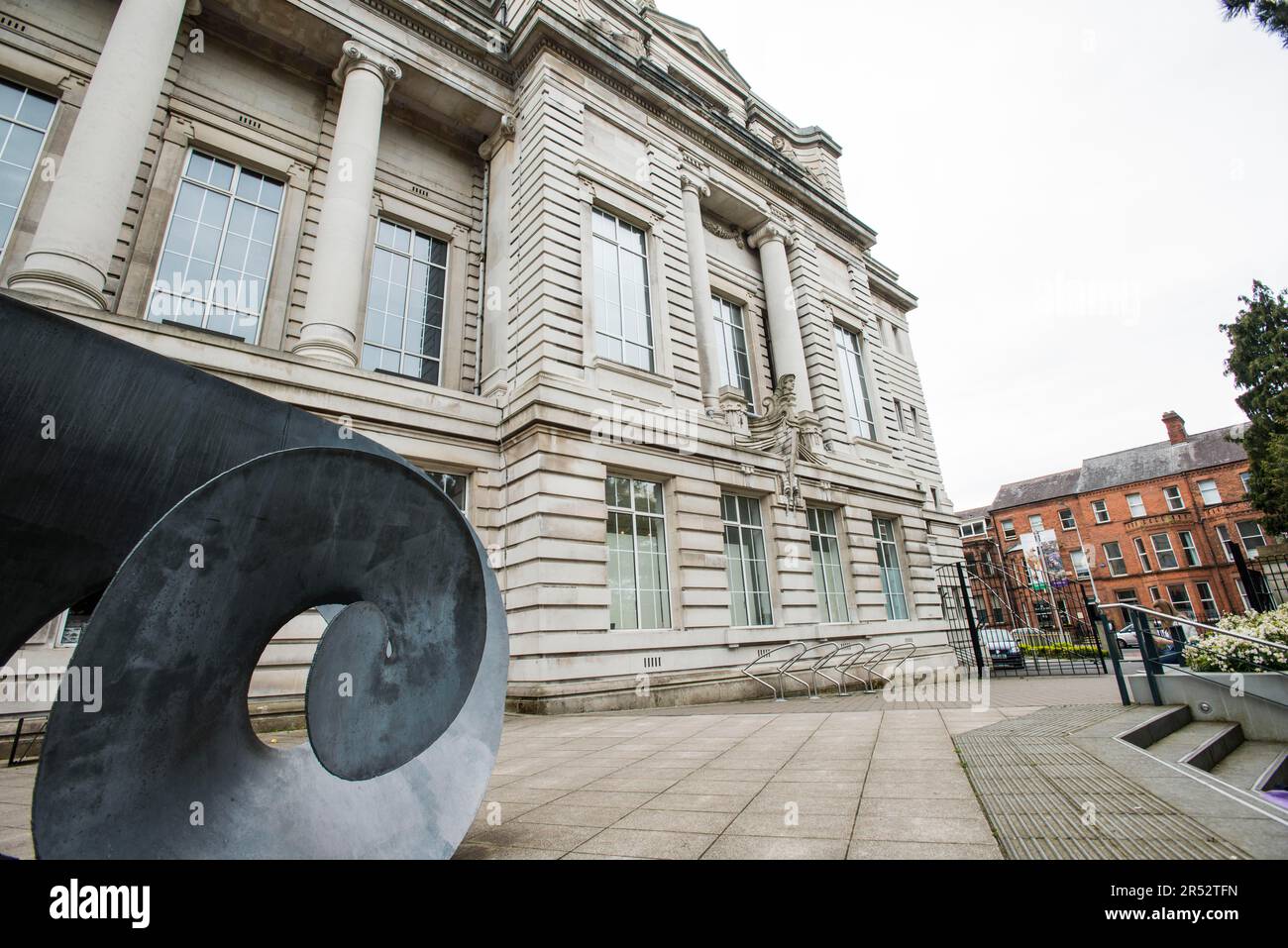 Ulster museum hi-res stock photography and images - Alamy