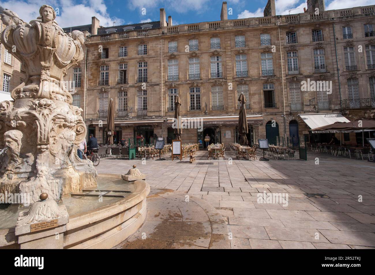 Parliament square bordeaux hi-res stock photography and images - Alamy