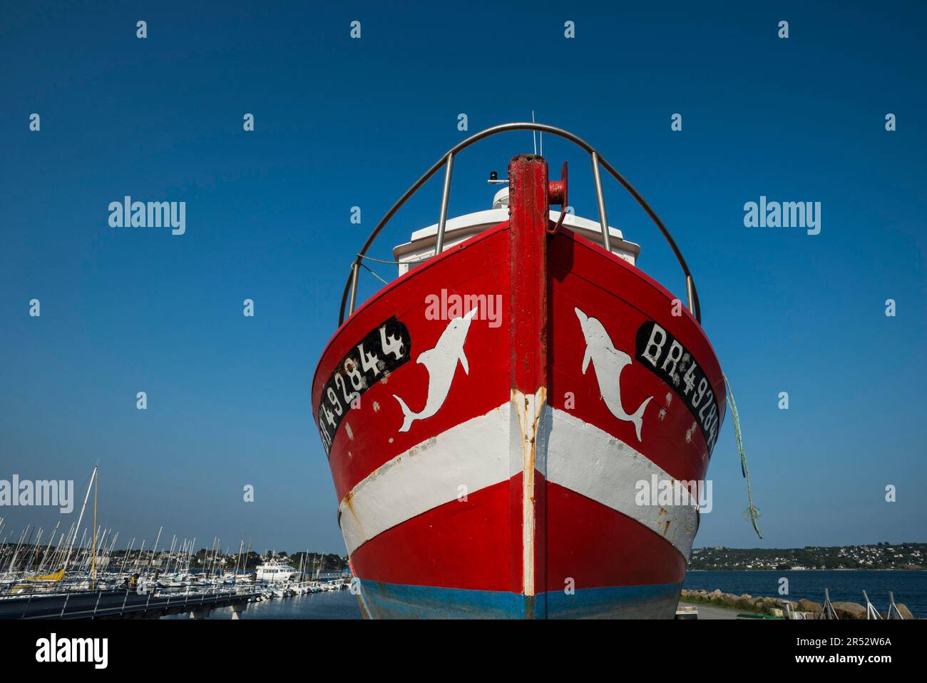 Fishing boat front view hi-res stock photography and images - Alamy
