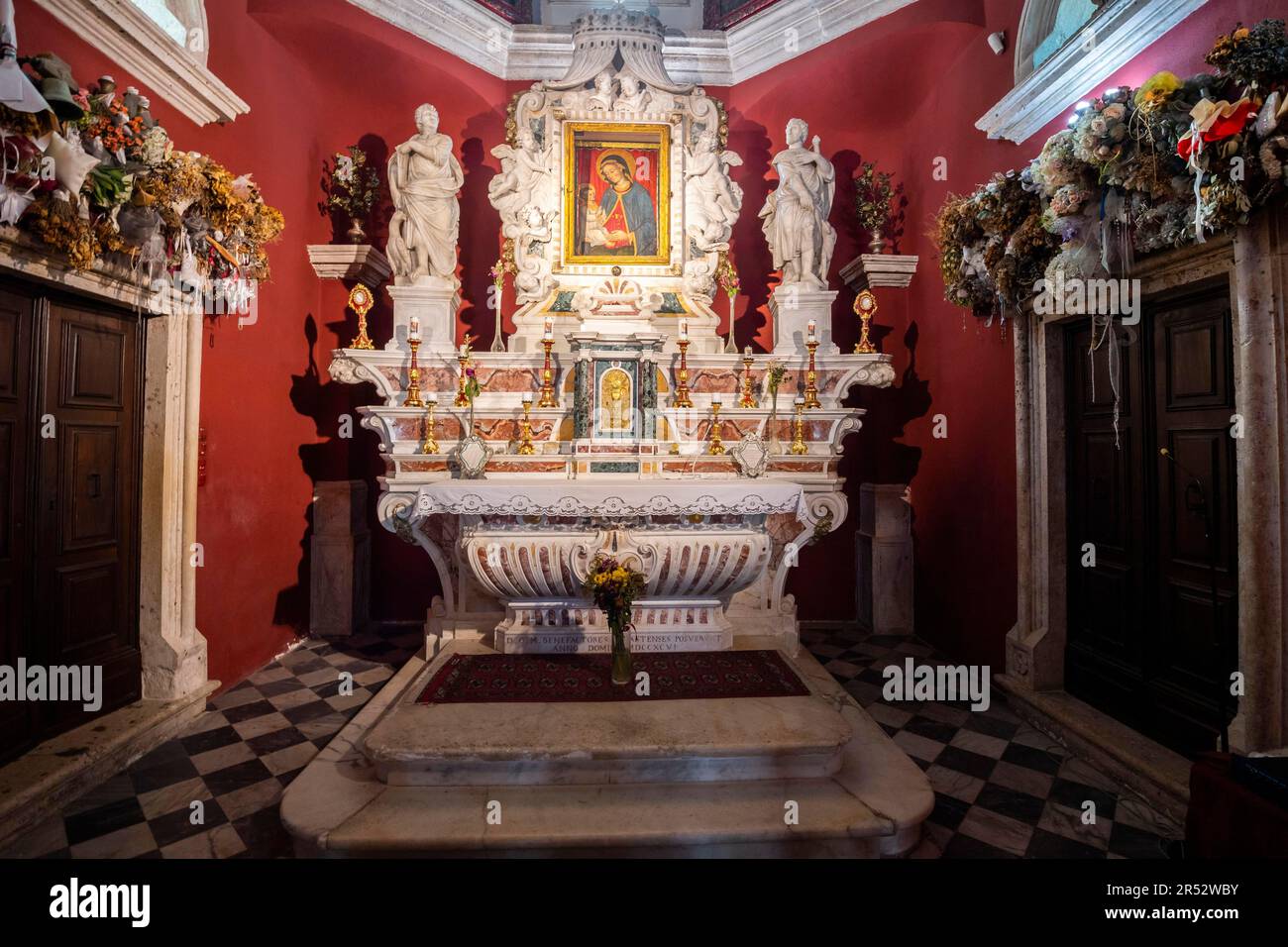 Altar, Church of Mary of the Rock on the island of Gospa od Skrpjela ...
