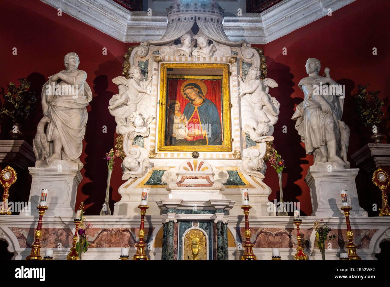 Altar, Church of Mary of the Rock on the island of Gospa od Skrpjela ...