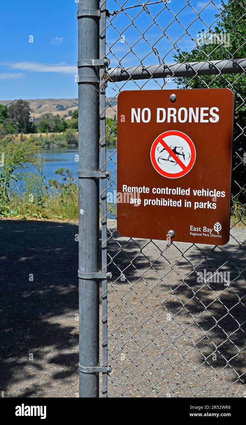 No Drones, remote control vehicles are prohibited in parks sign at ...