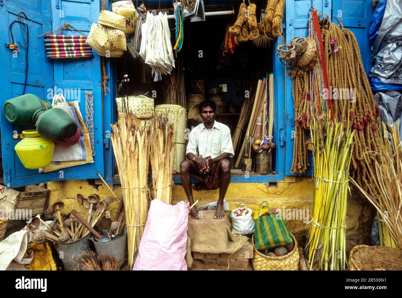 A shop at Srivaikuntam near Tirunelveli Thirunelveli, Tamil Nadu, South ...