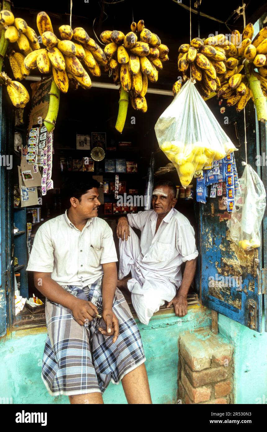 A petty shop at Srivaikuntam near Tirunelveli Thirunelveli, Tamil Nadu, South India, India, Asia ...