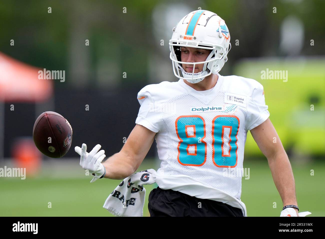 Miami Dolphins tight end Tanner Conner (80) dies drills during practice ...