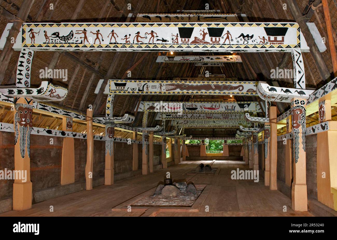 Meeting House of Men and Chiefs, Palau, Bismarck Archipelago ...