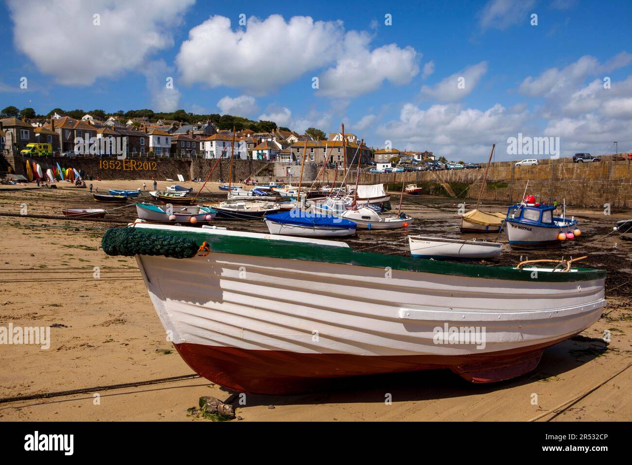 Harbour, Mousehole, Cornwall, England, Low tide Stock Photo - Alamy