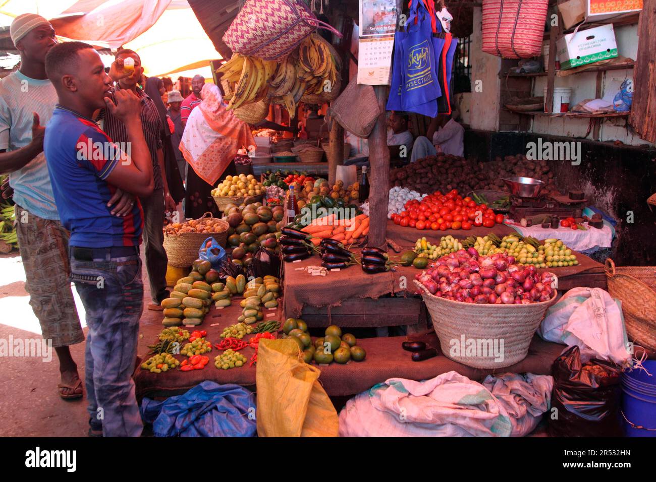 Market, Stone Town, Zanzibar, Tanzania Stock Photo - Alamy