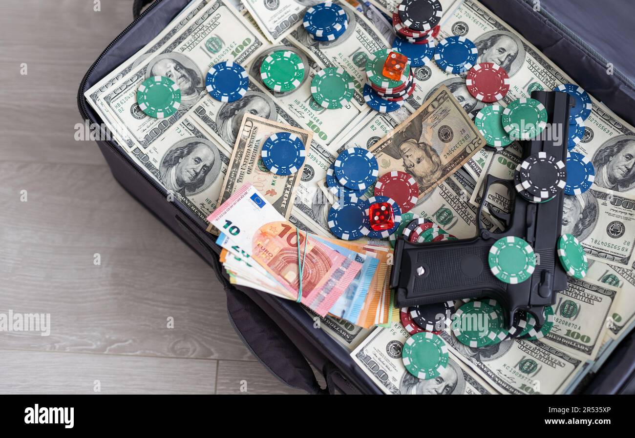 Open suitcase with one million dollars bills stacks Stock Photo - Alamy