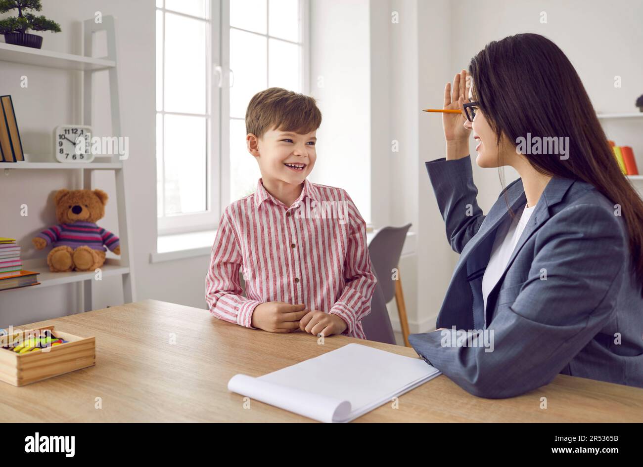 School meeting with child hi-res stock photography and images - Alamy