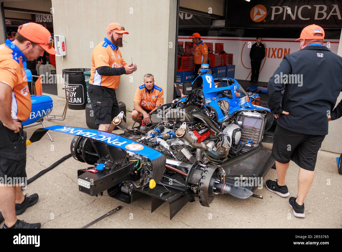 INDIANAPOLIS, INDIANA, UNITED STATES - 2023/05/28: Crew of Chip Ganassi ...
