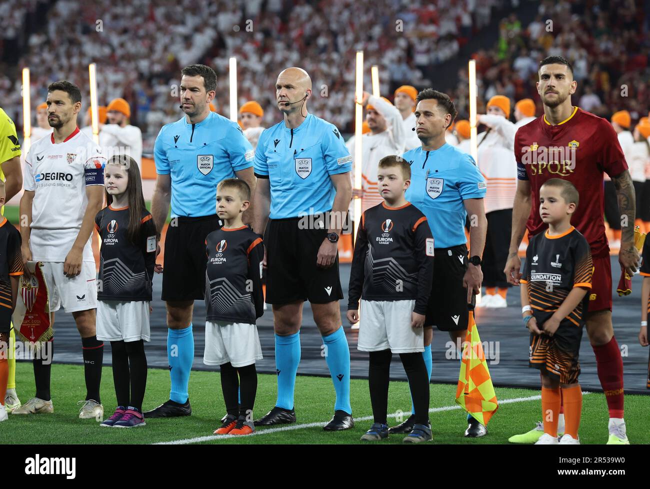 Gary beswick hi-res stock photography and images - Alamy