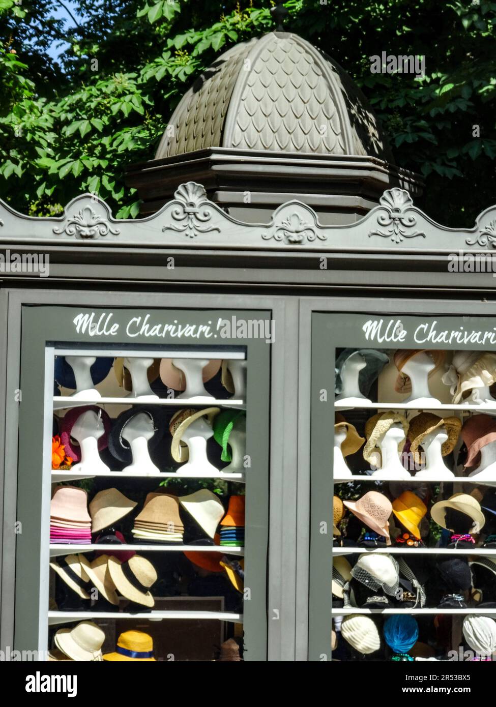 Small, petite, hat shop at the foot of the Funiculaire de Montmartre ...