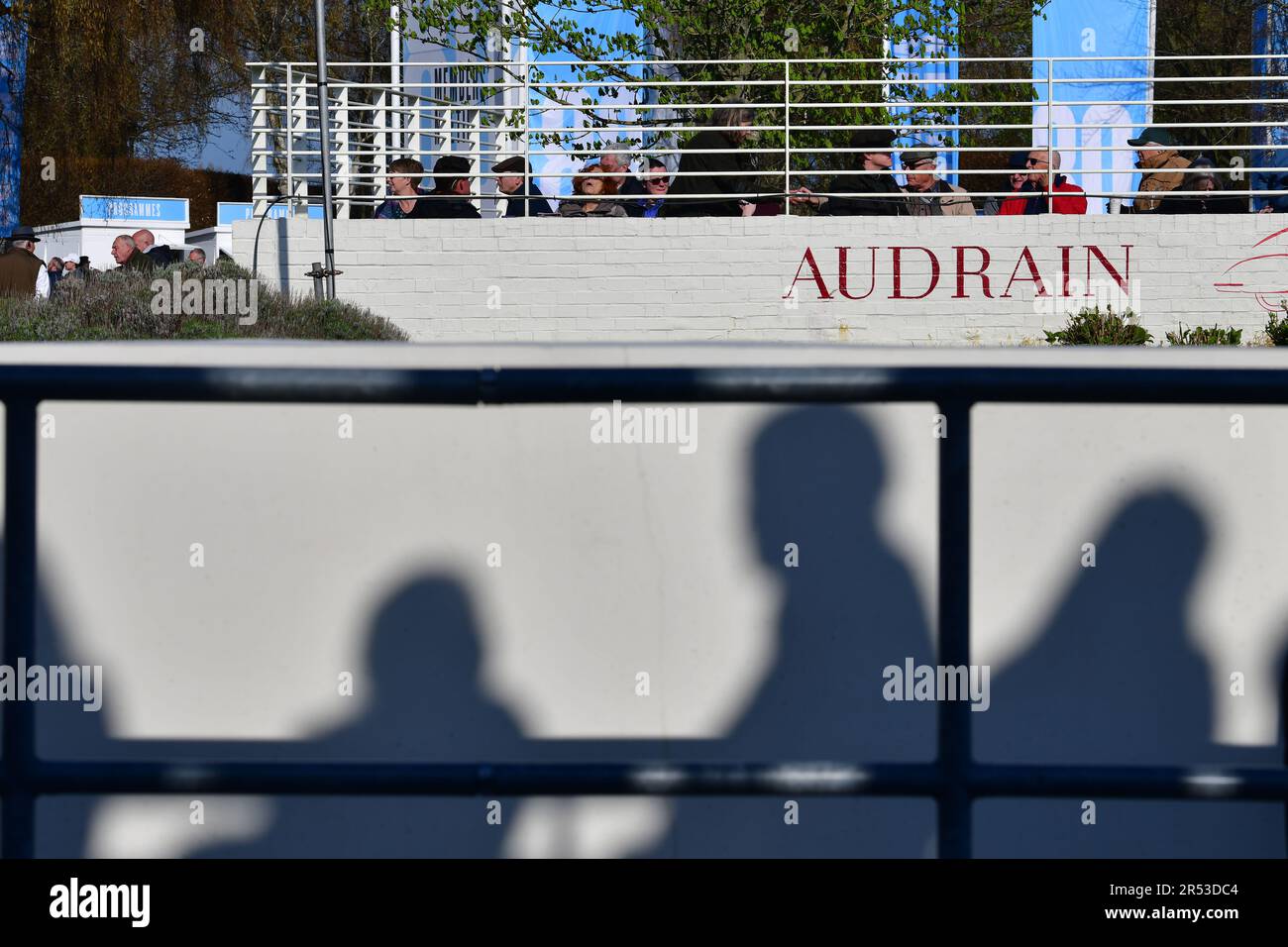 Pit lane wall shadows hi-res stock photography and images - Alamy