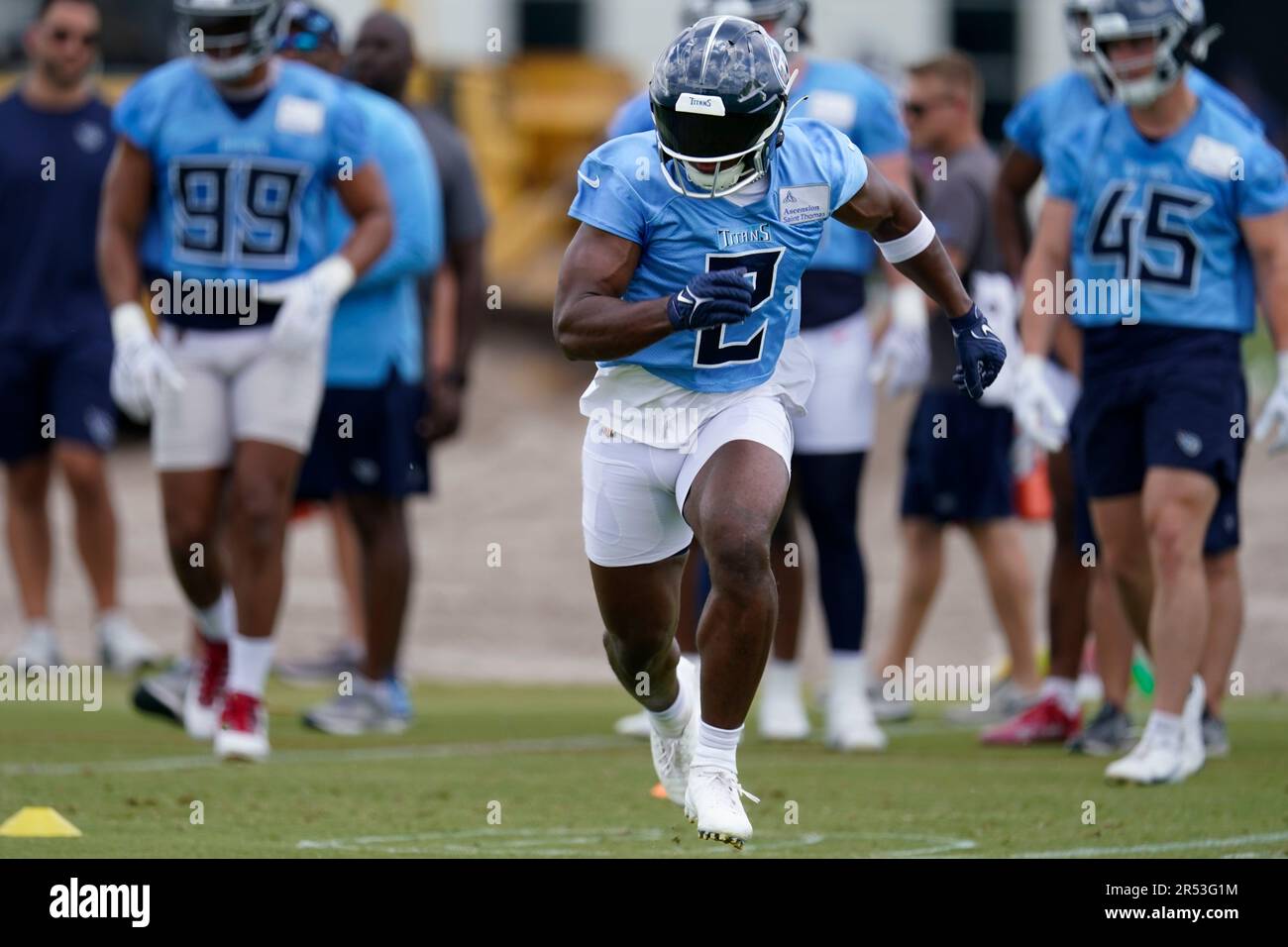 Tennessee Titans linebacker Azeez Al-Shaair (2) runs across the field ...