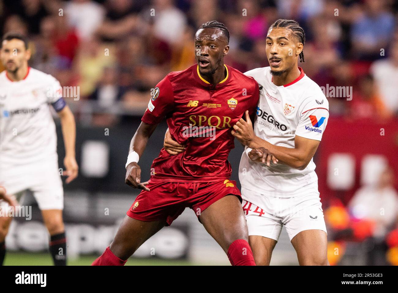 Budapest, Hungary. 31st May, 2023. Tammy Abraham (9) of Roma and Loic ...