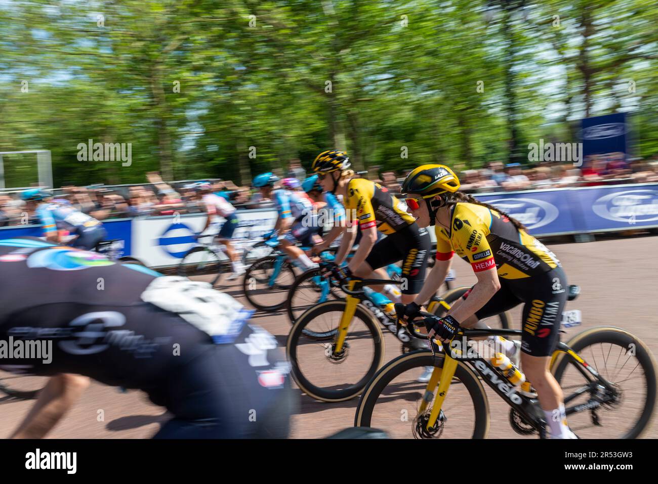 Anna Henderson & riders racing in the Classique UCI Women's WorldTour road race Stage 3 of the ...