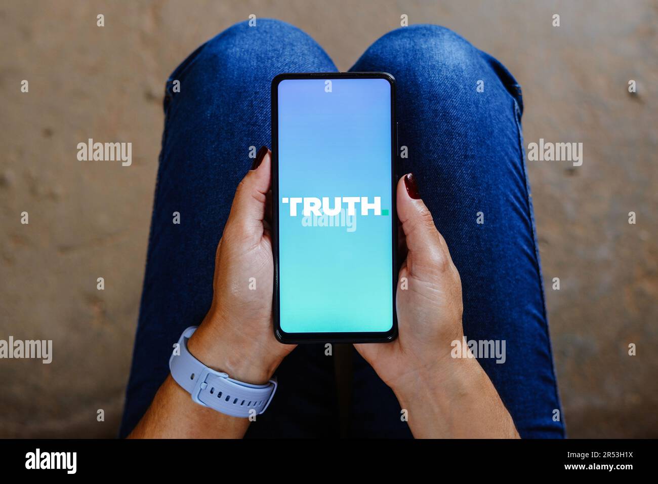Truth social logo hi-res stock photography and images - Alamy