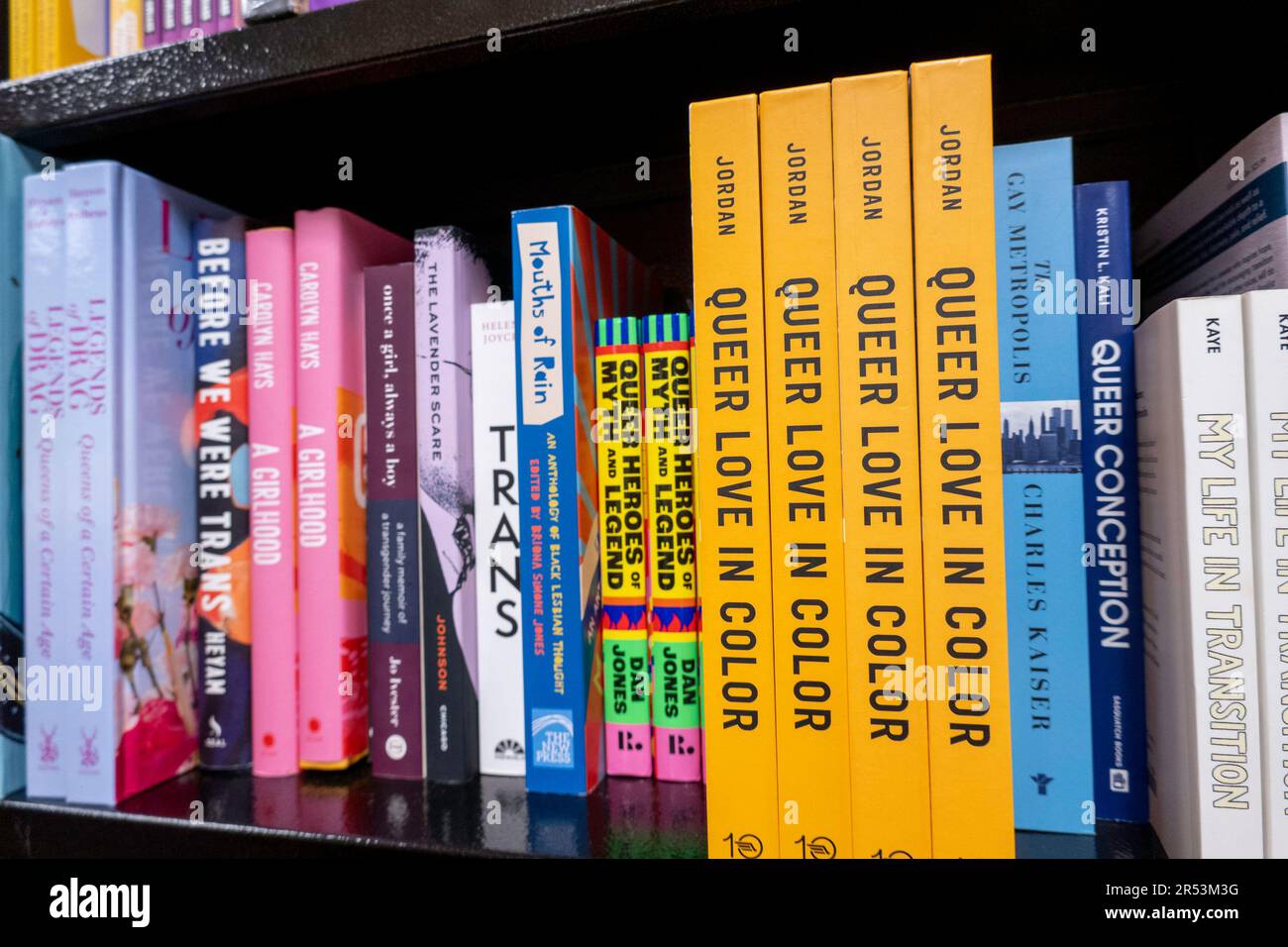 Barnes & Noble Booksellers on Fifth Avenue in New York City has a large ...