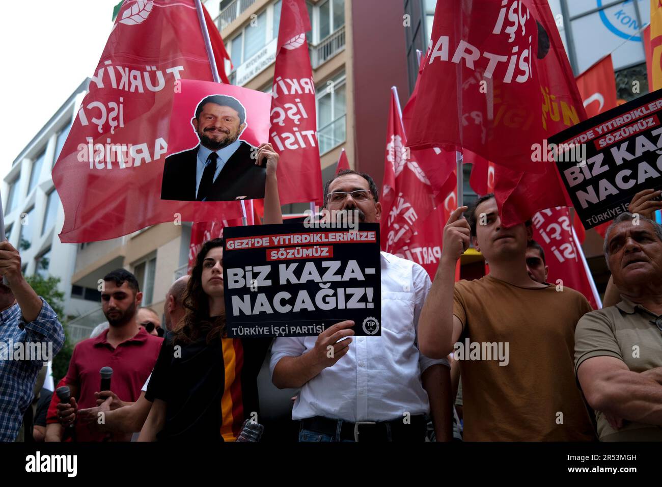 Izmir, Turkey. 31st May, 2023. Activists hold placards expressing their ...