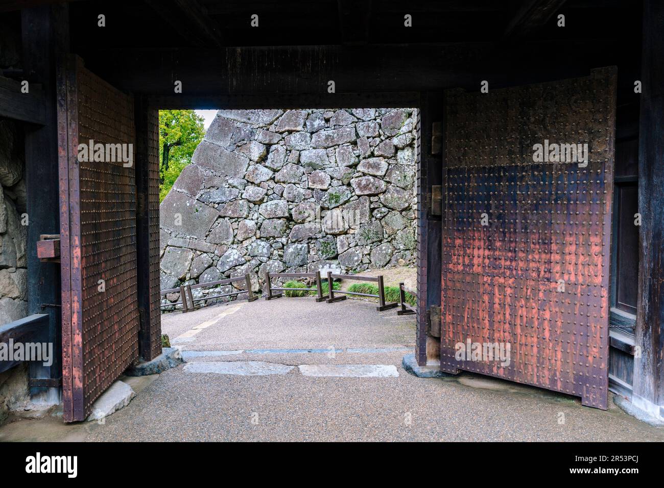 Inner gate at Himeji Castle (Himeji/Japan Stock Photo - Alamy