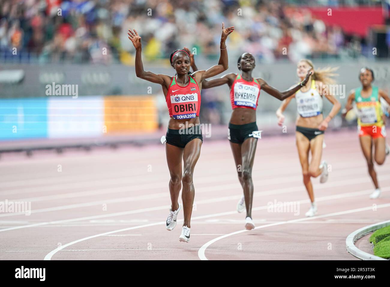 Hellen Obiri winning the 5000m at the 2019 World Athletics ...