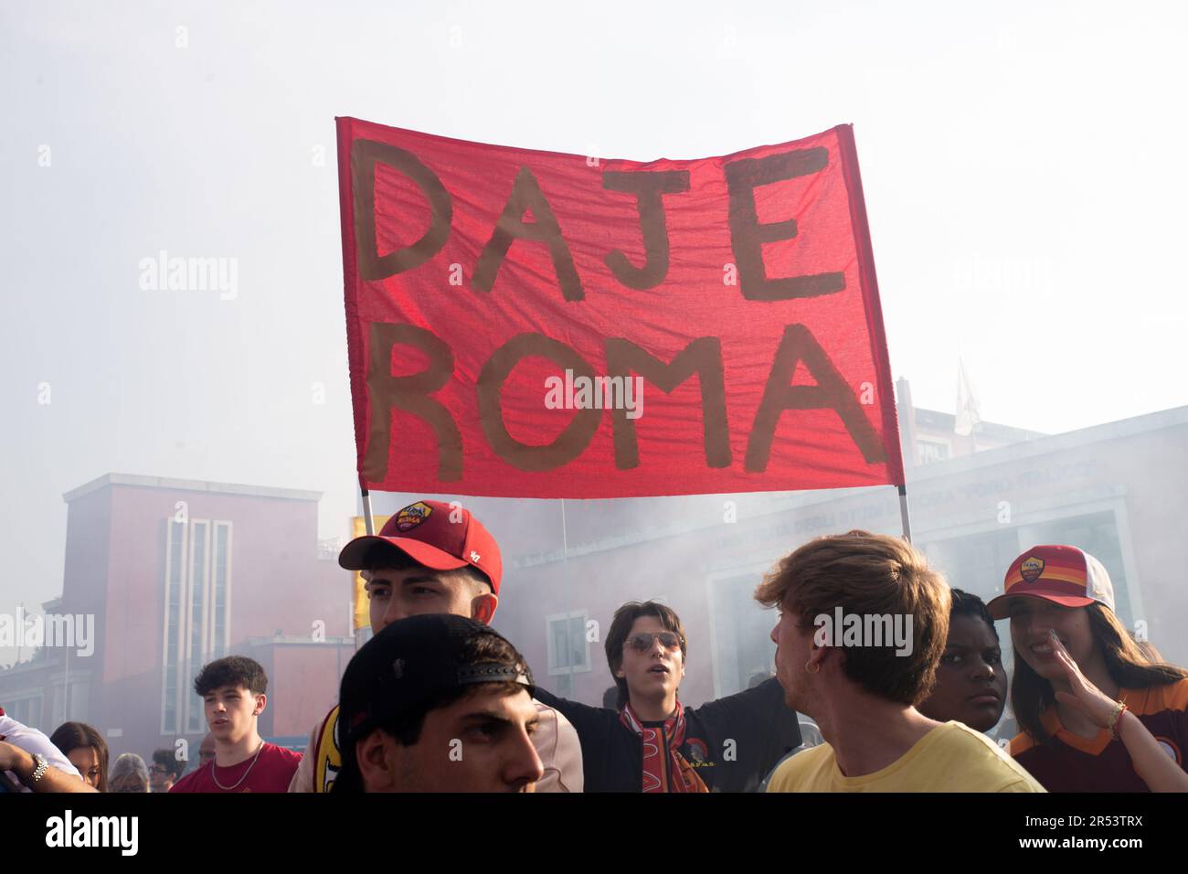 Show at the olympic stadium hi-res stock photography and images - Alamy