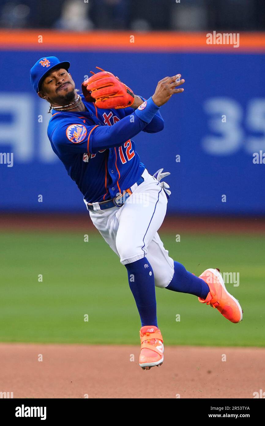 FLUSHING, NY - MAY 30: New York Mets Shortstop Francisco Lindor (12 ...