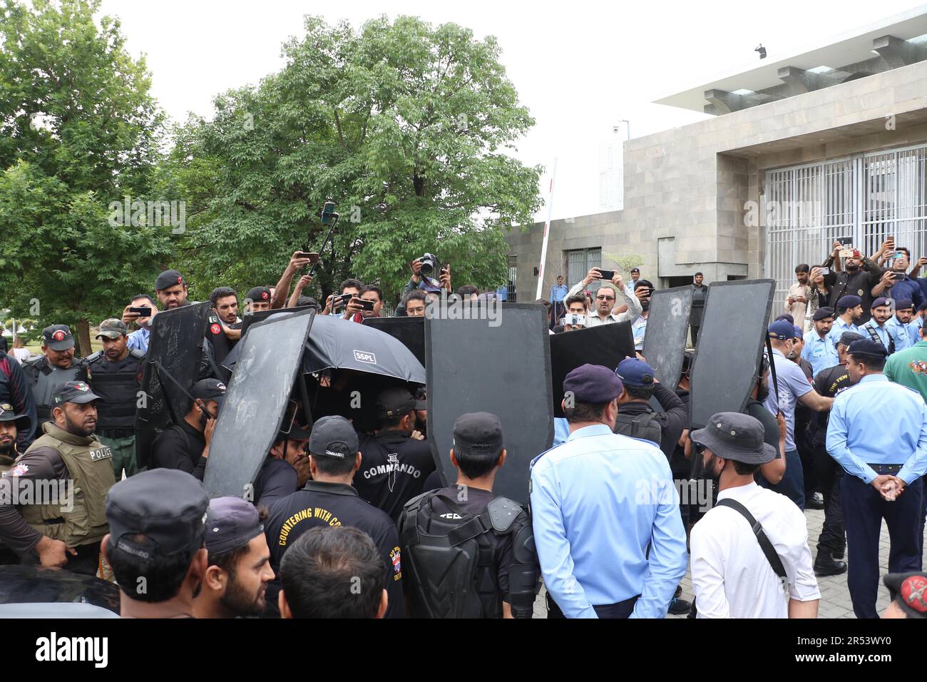 Islamabad, Pakistan. 31st May, 2023. A vehicle carrying former Pakistan's Prime Minister Imran ...