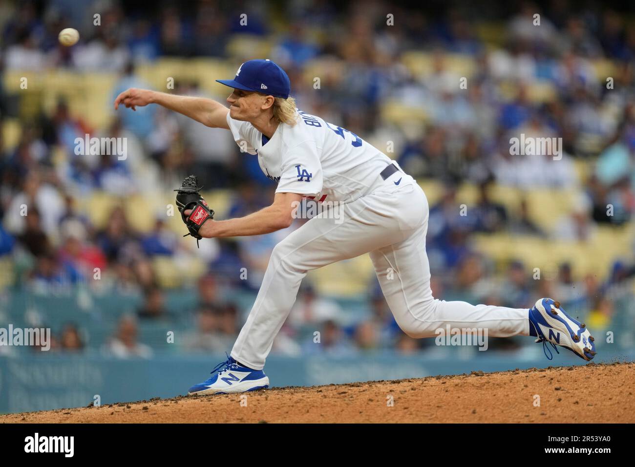 Los Angeles Dodgers relief pitcher Phil Bickford (52) throws during the ...