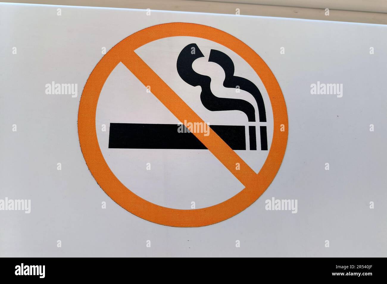 Russian Federation. Moscow. No smoking sign Stock Photo - Alamy