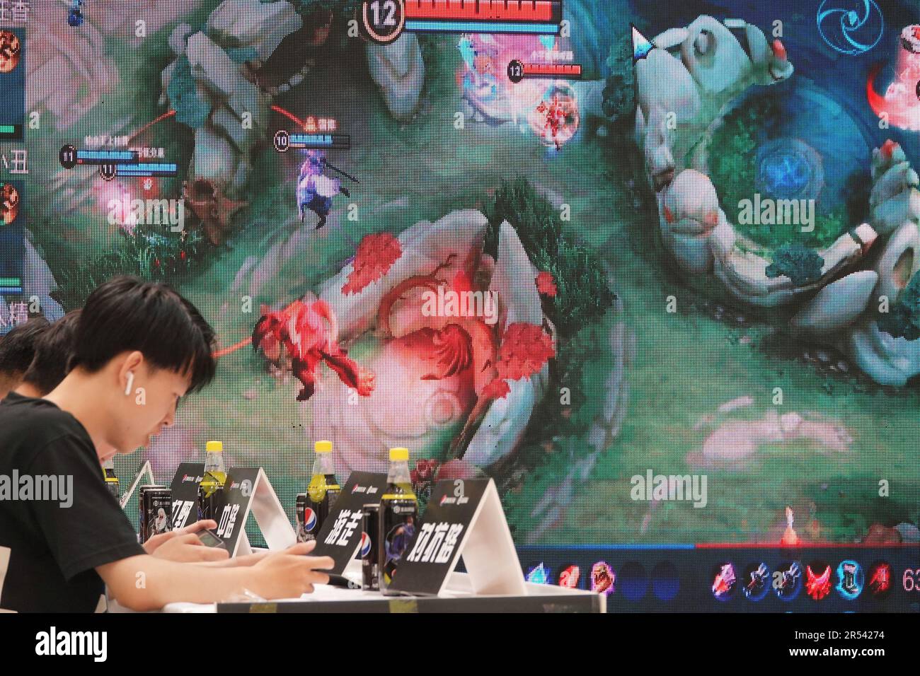 YANTAI, CHINA - MAY 27, 2023 - Young people take part in the Honor of ...