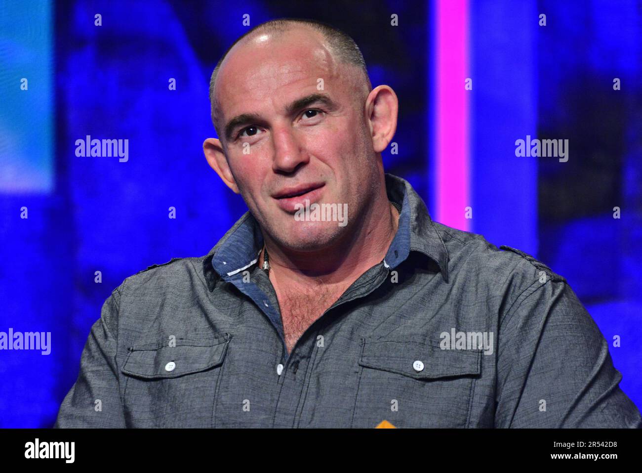 Press conference of the fight club REN-TV.Super Series Alexey Oleinik ...