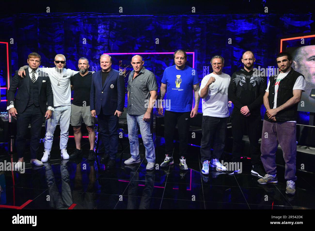 Press conference of the fight club REN-TV.Super Series Alexey Oleinik ...