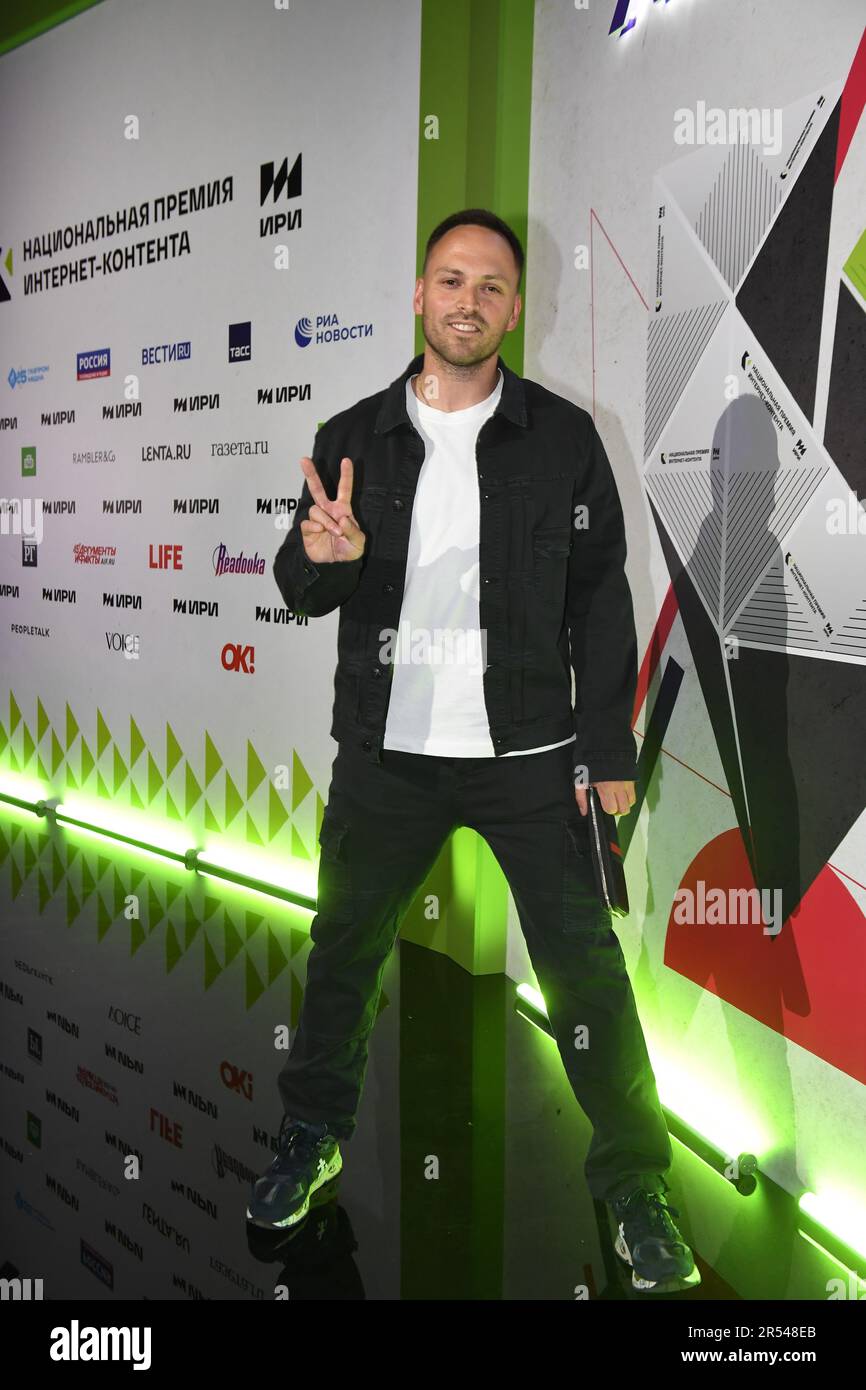 Moscow. Russian fitness blogger Alexei Stolyarov before the first part ...