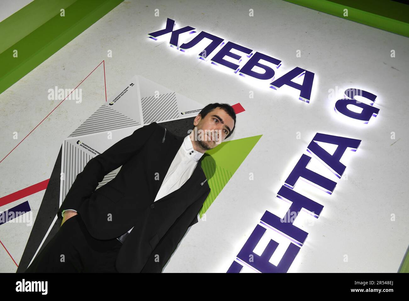 Moscow. Prankster Vovan (Vladimir Kuznetsov) before the start of the first part of the National ...