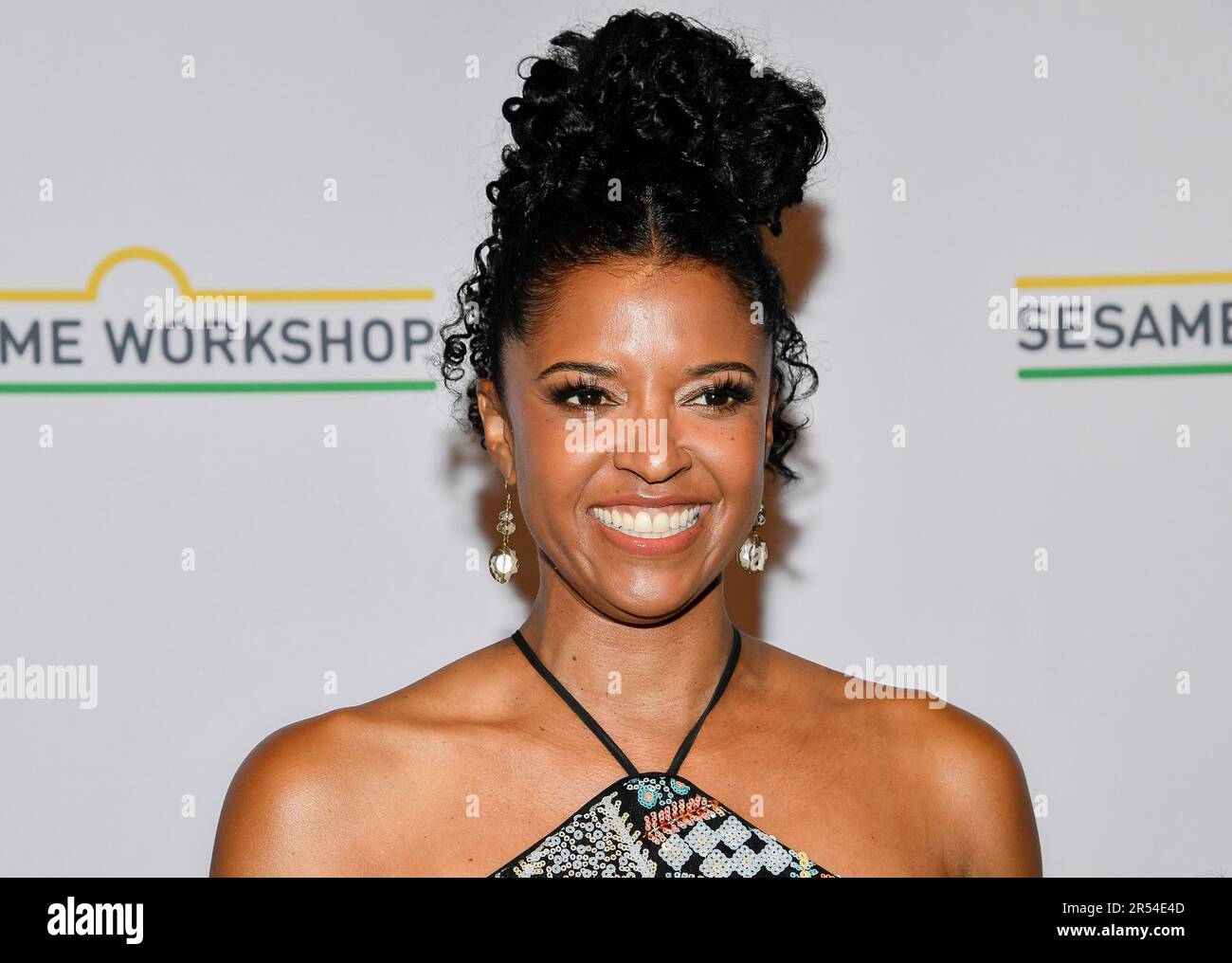 Renée Elise Goldsberry attends Sesame Workshop's annual benefit gala at ...