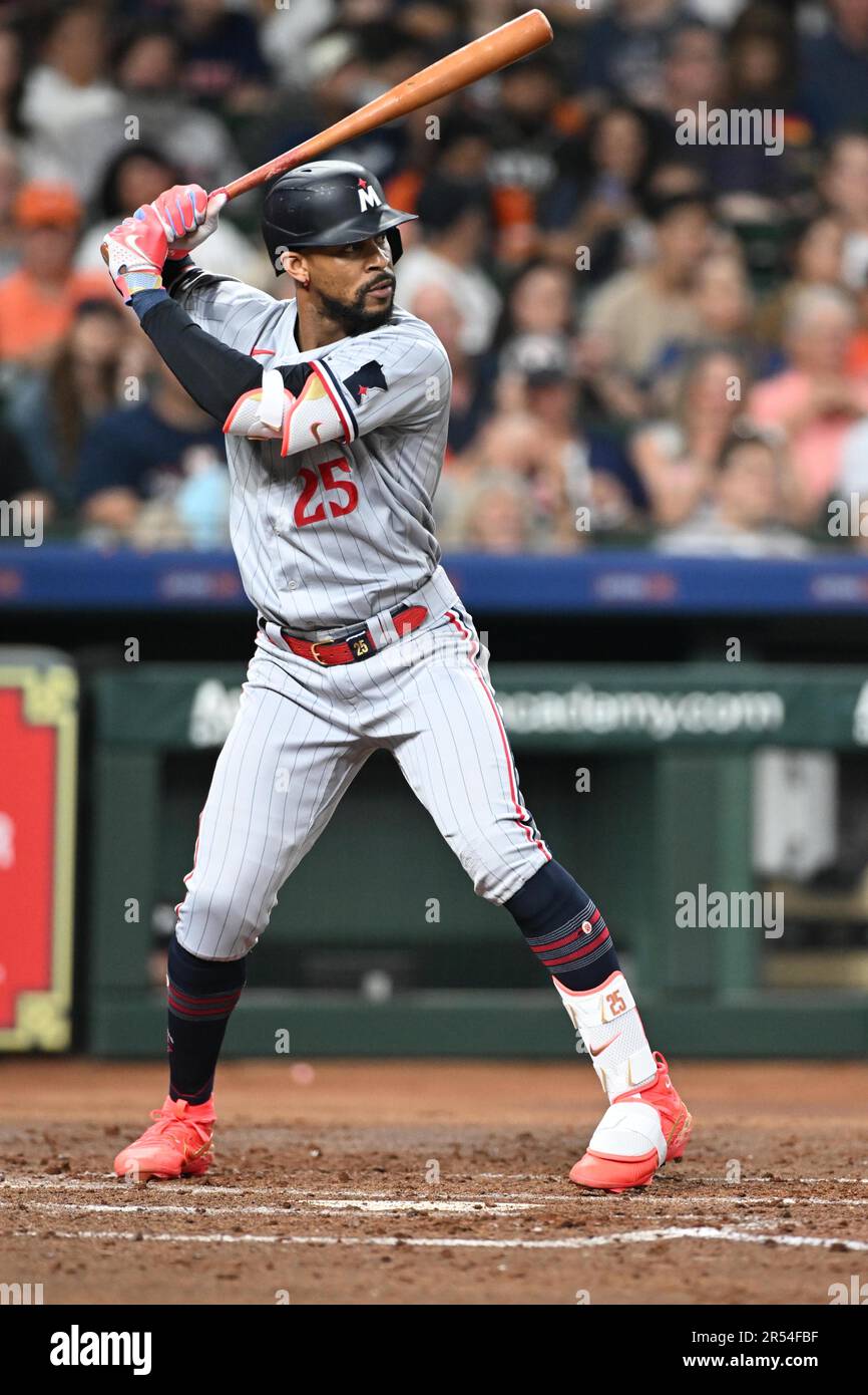 Minnesota Twins designated hitter Byron Buxton (25) batting in the top of the fourth inning ...