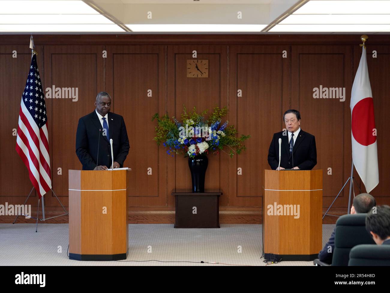 U.S. Defense Secretary Lloyd Austin, left, and Japanese Defense ...