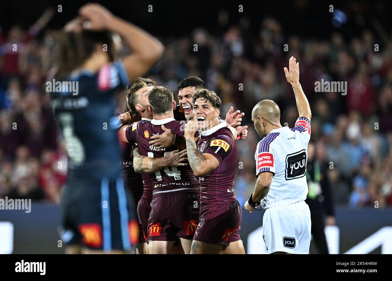Adelaide, Australia. 31st May, 2023. Reece Walsh gestures towards Blues ...