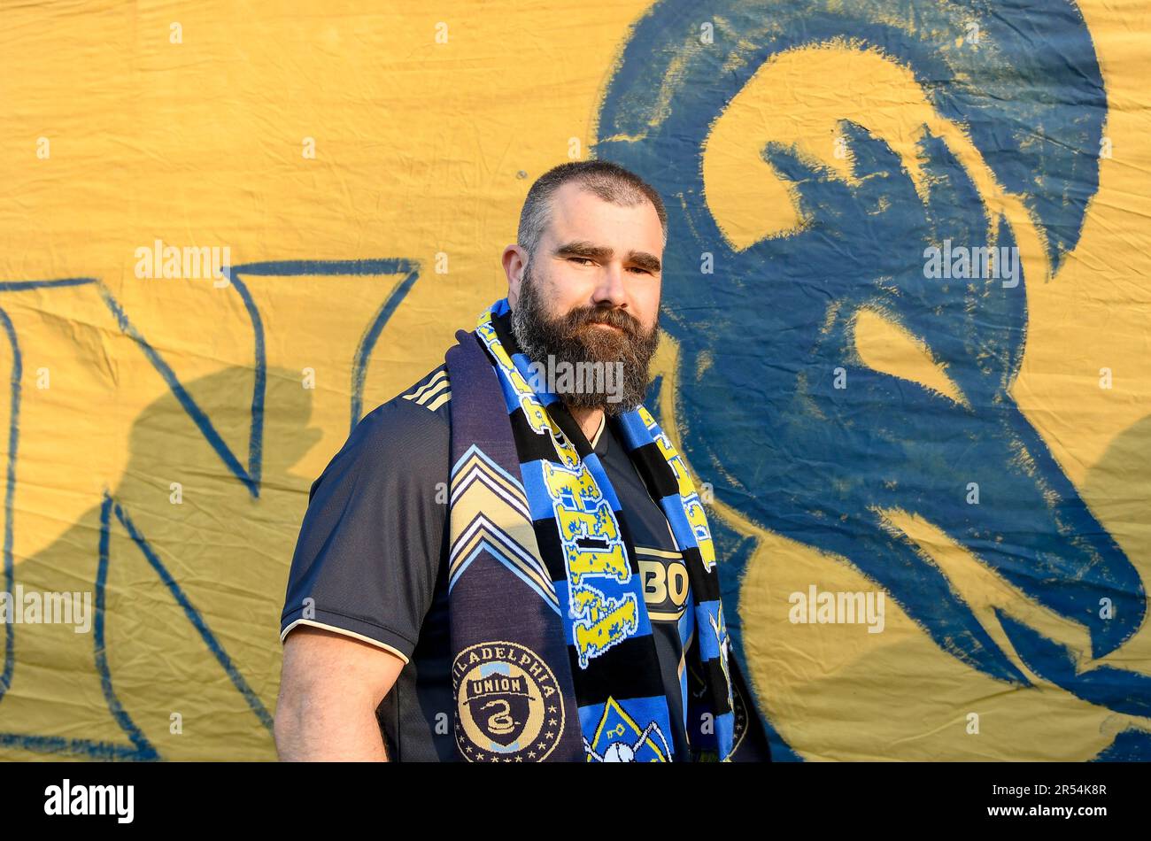 Jason kelce 2023 eagles hi-res stock photography and images - Alamy